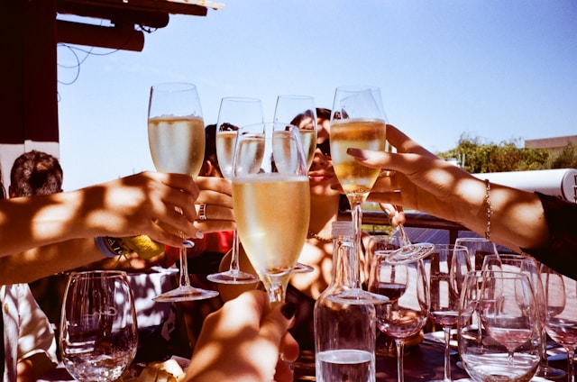 5 Festive Corporate Holiday Party Ideas