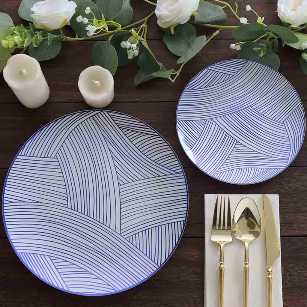 Wave Brush Plastic 10" Dinner Plates White/Blue | TableclothsFactory