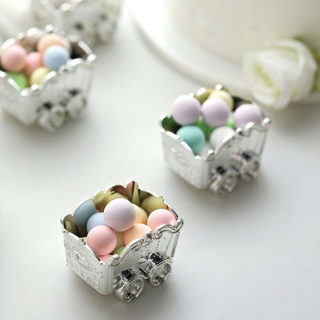 Silver Mini Chariot Treat Boxes - 12 Pack | TableclothsFactory