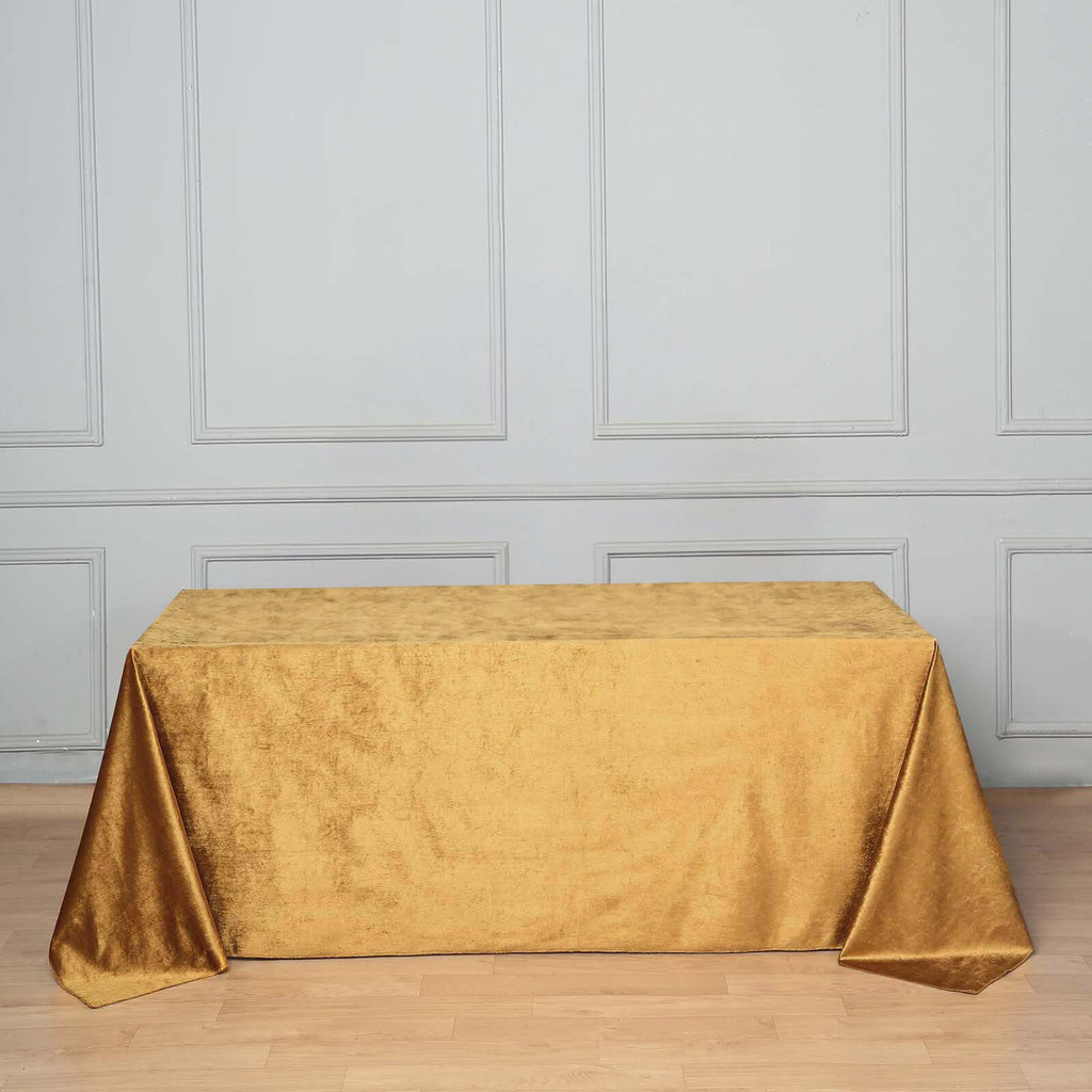 Velvet Tablecloth 90"x132" Gold | TableclothsFactory