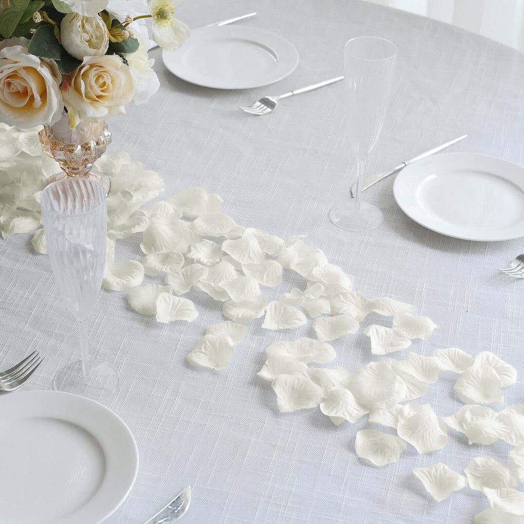 Ivory Silk Rose Petals 500 Pack | TableclothsFactory