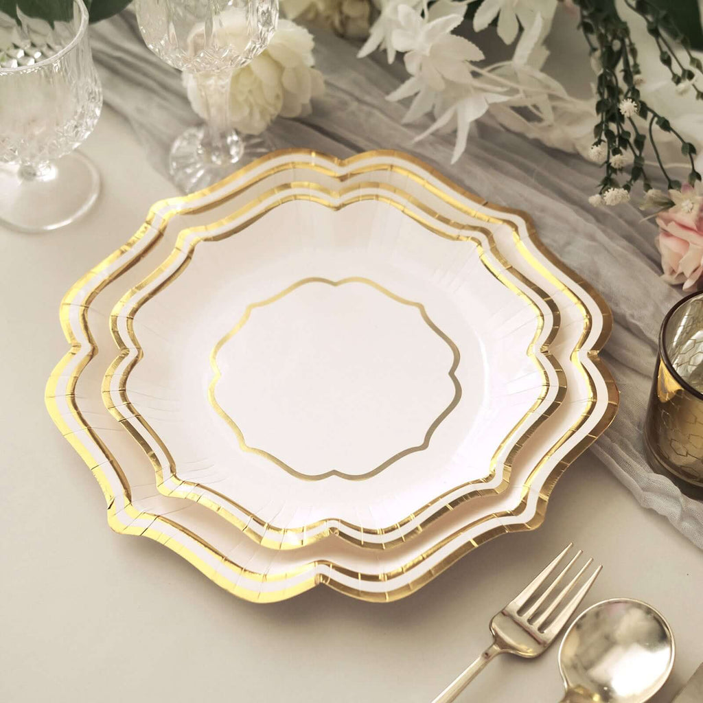 Scallop Rim Paper Dinner Plates White/Gold 10" | TableclothsFactory