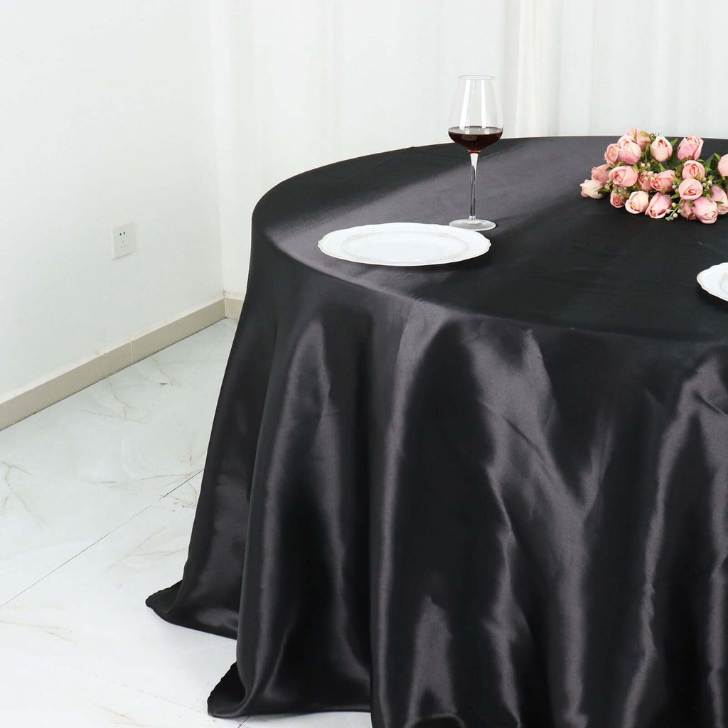 Satin Round Tablecloth 132" Black | TableclothsFactory