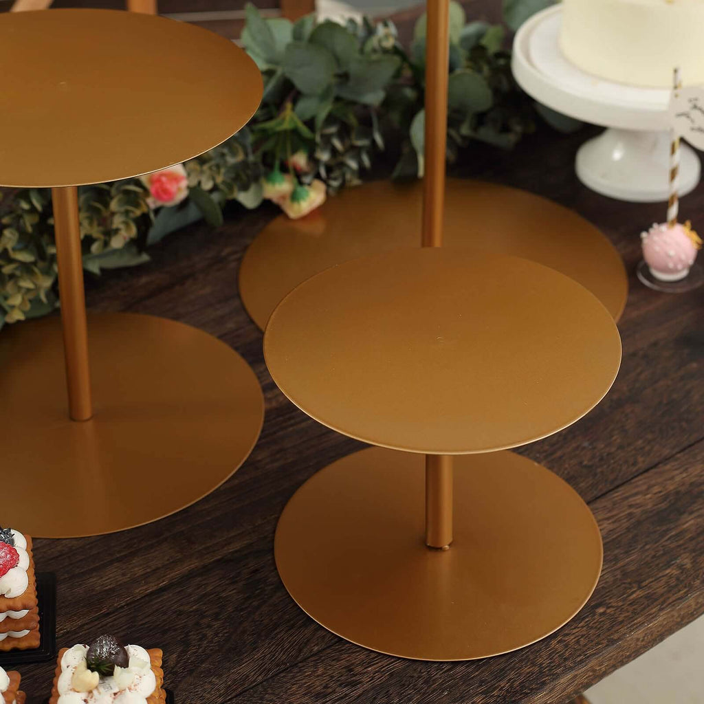 Gold Round Pedestal Cake Stands Set of 3 | TableclothsFactory